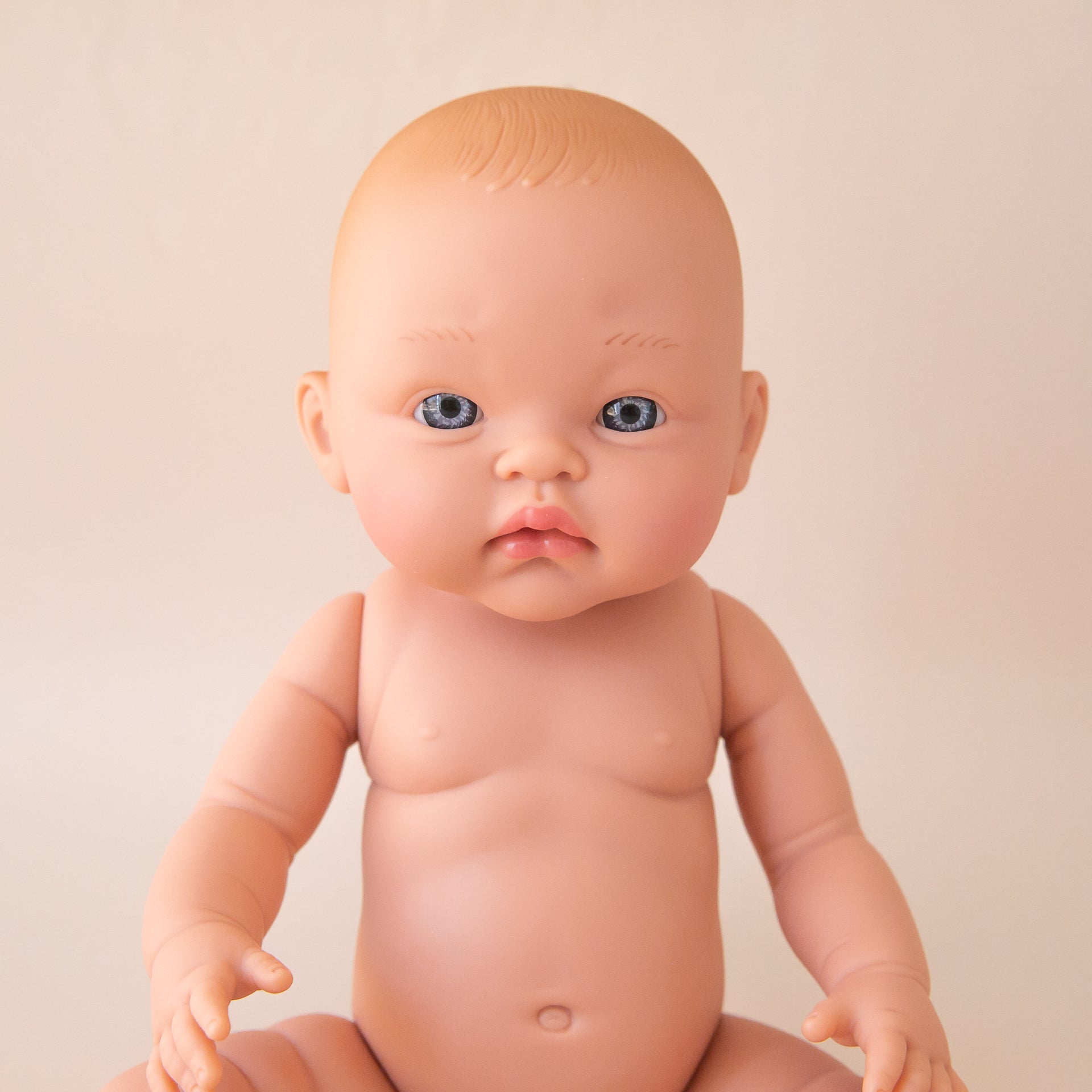 Iris Doll – Pigment